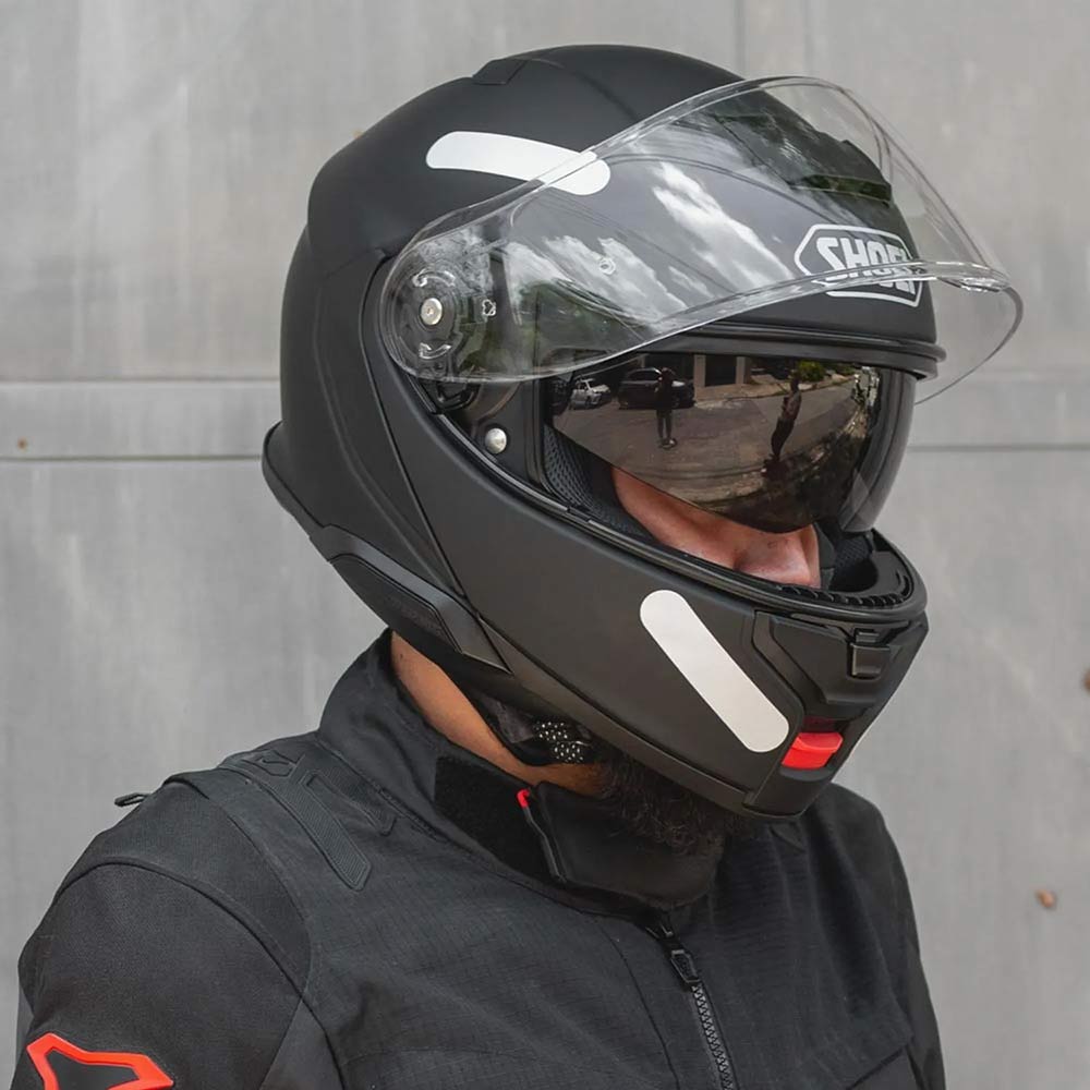 Capacete Shoei Neotec III Escamoteável